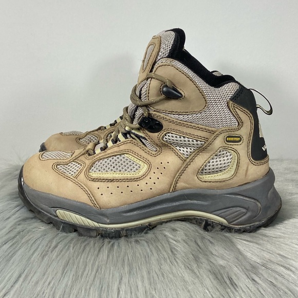 Vasque | Shoes | Vasque Waterproof Goretex Hiking Boots Shoes | Poshmark